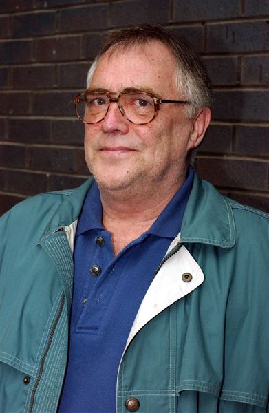 Bill Tarmey *71 (1941 - 2012) - The Grave [en]