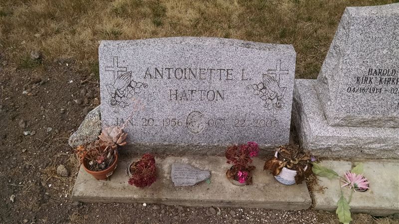 Antoinette L Hatton (1956-2007) *51, Grave #42168498 - Sysoon