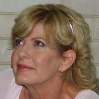 Edith Bliss †52 (1959 - 2012) - The Grave [en]