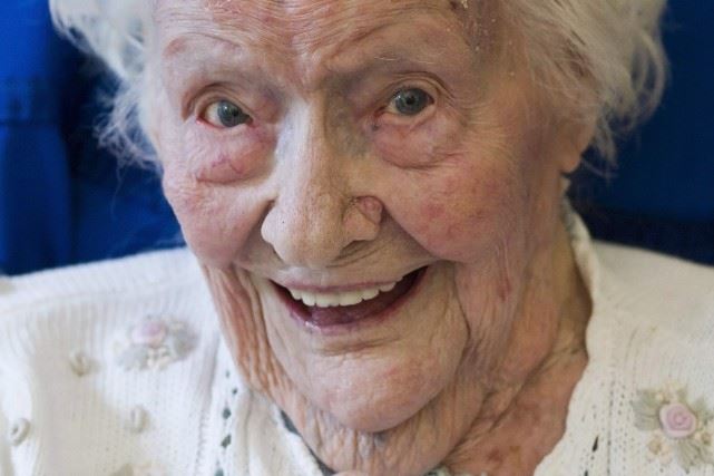 Merle Barwis *113 (1900 - 2014) - The Grave 86214395 [en]